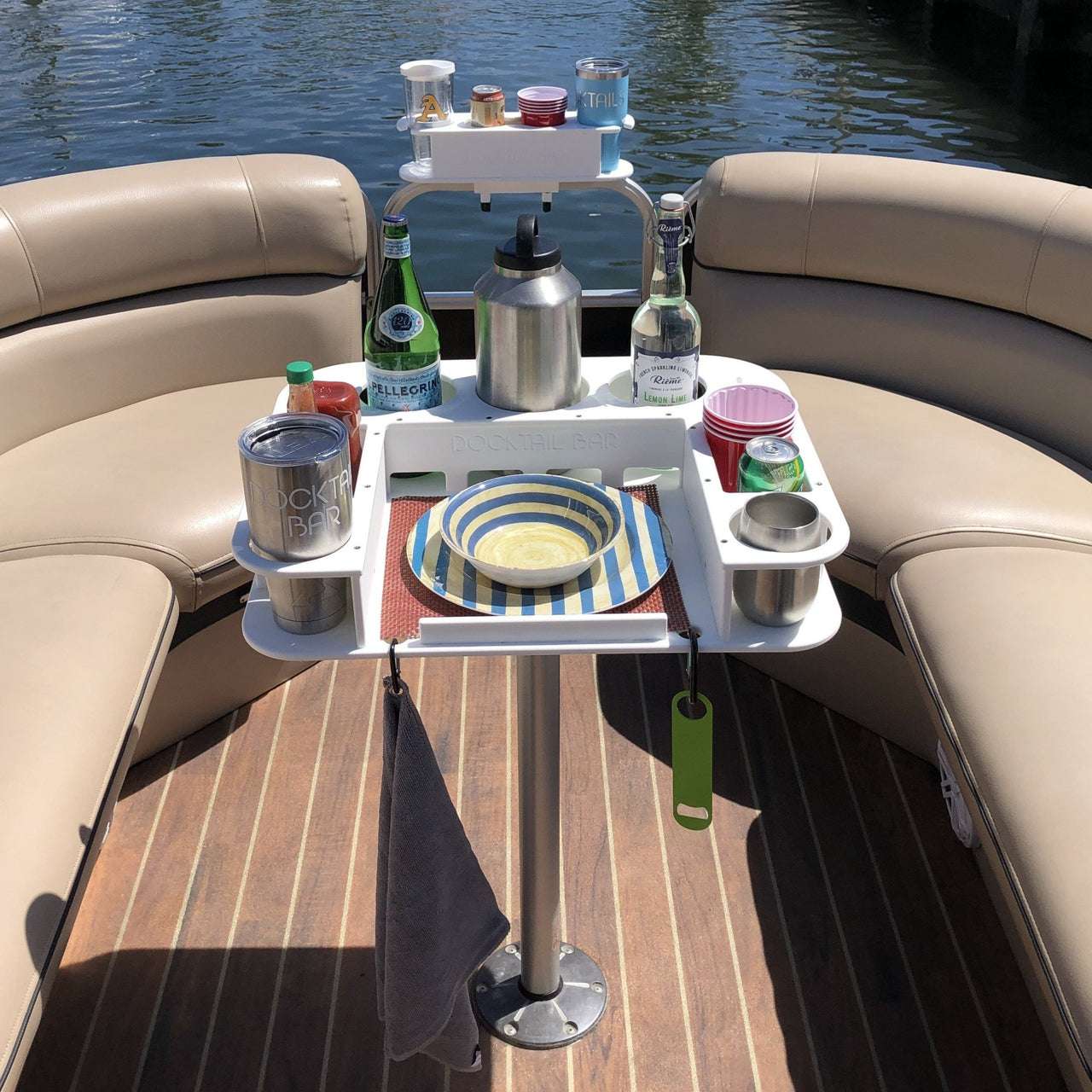 Pontoon Boat Accessories – The Best Boat Tables for 2025